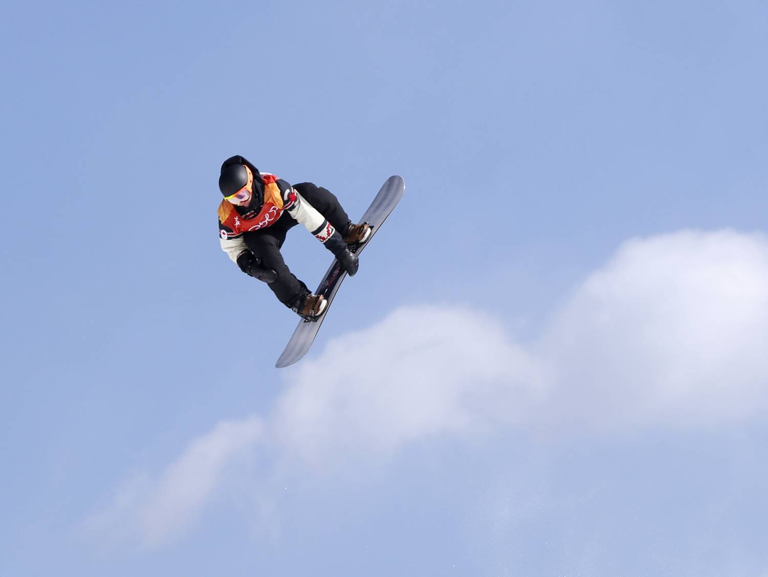 In Photos: Canadian athletes compete and win on Day 2 at Pyeongchang ...