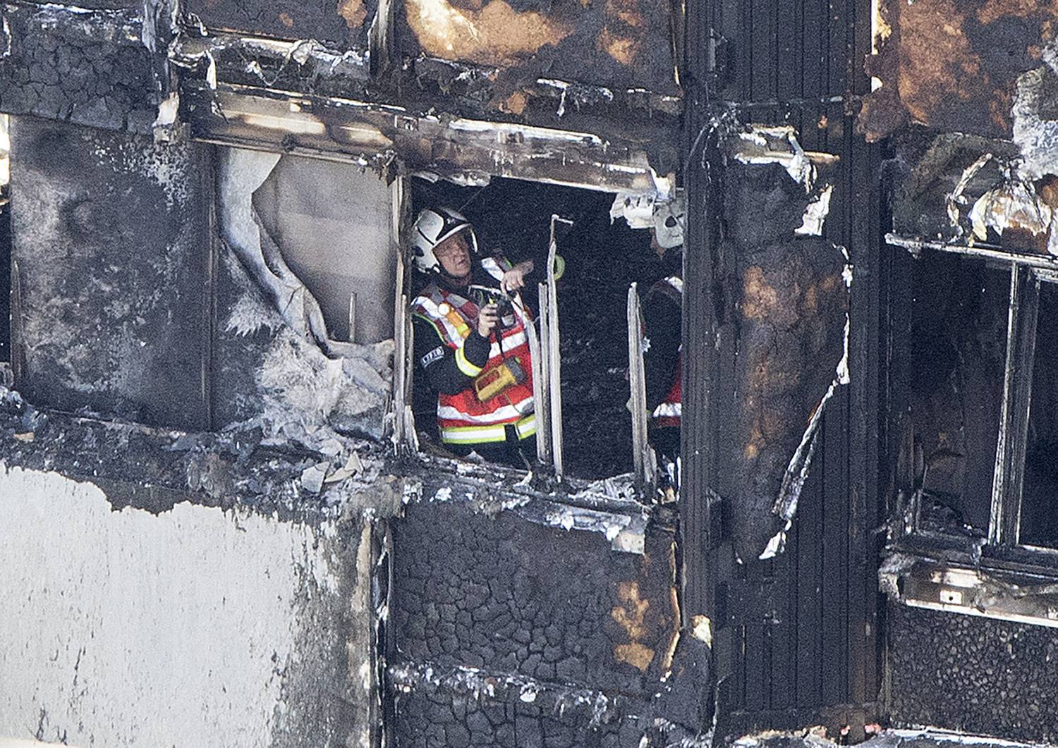In Photos: Scenes from the massive London tower fire - The Globe and Mail