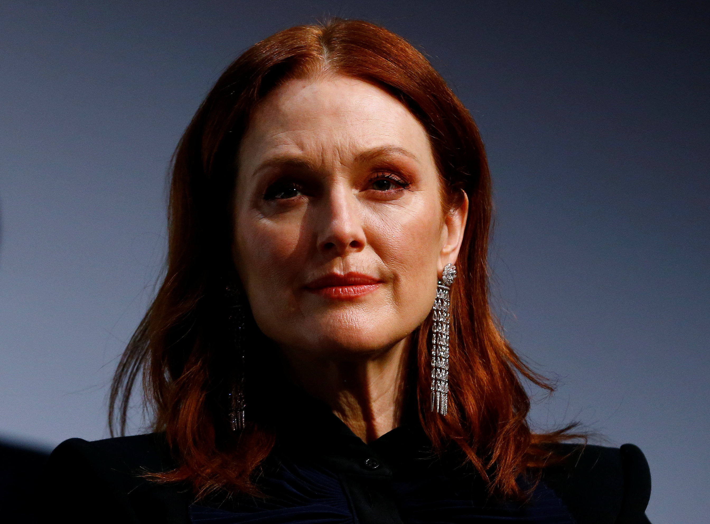 Actress Moore's Instagram, Twitter & Facebook on IDCrawl